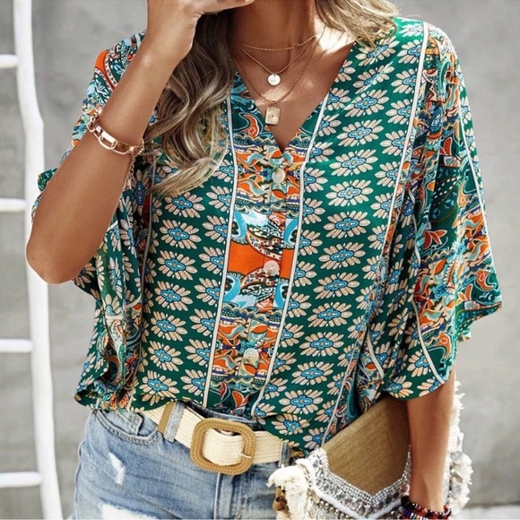 Tops | Floral Green Boho Top | Poshmark